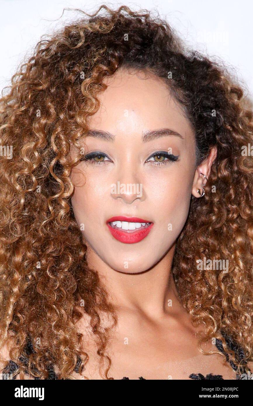 Chaley Rose arrives at the 2nd Annual Hollywood Beauty Awards at the ...