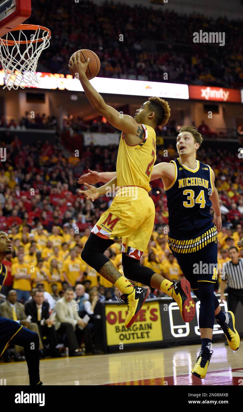 Melo Trimble Dunk