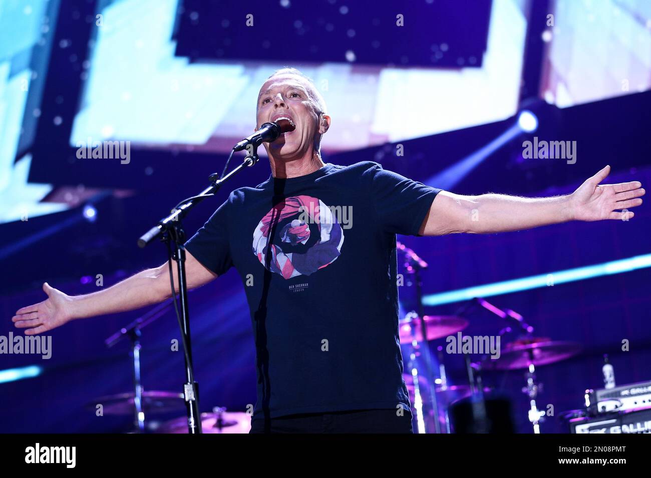 Curt Smith of Tears For Fears performs on stage at the iHeart80s Party ...
