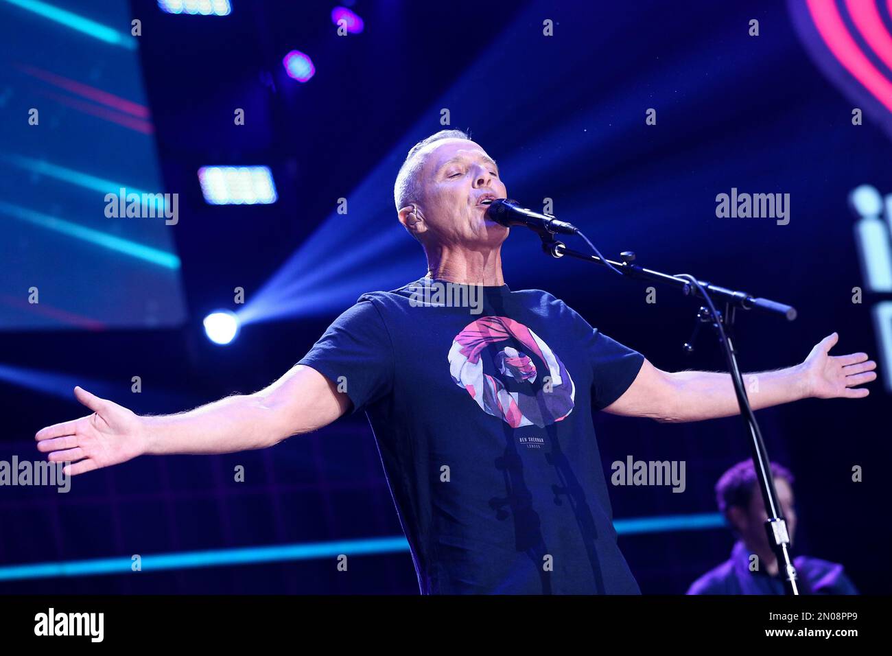 Curt Smith of Tears For Fears performs on stage at the iHeart80s Party ...