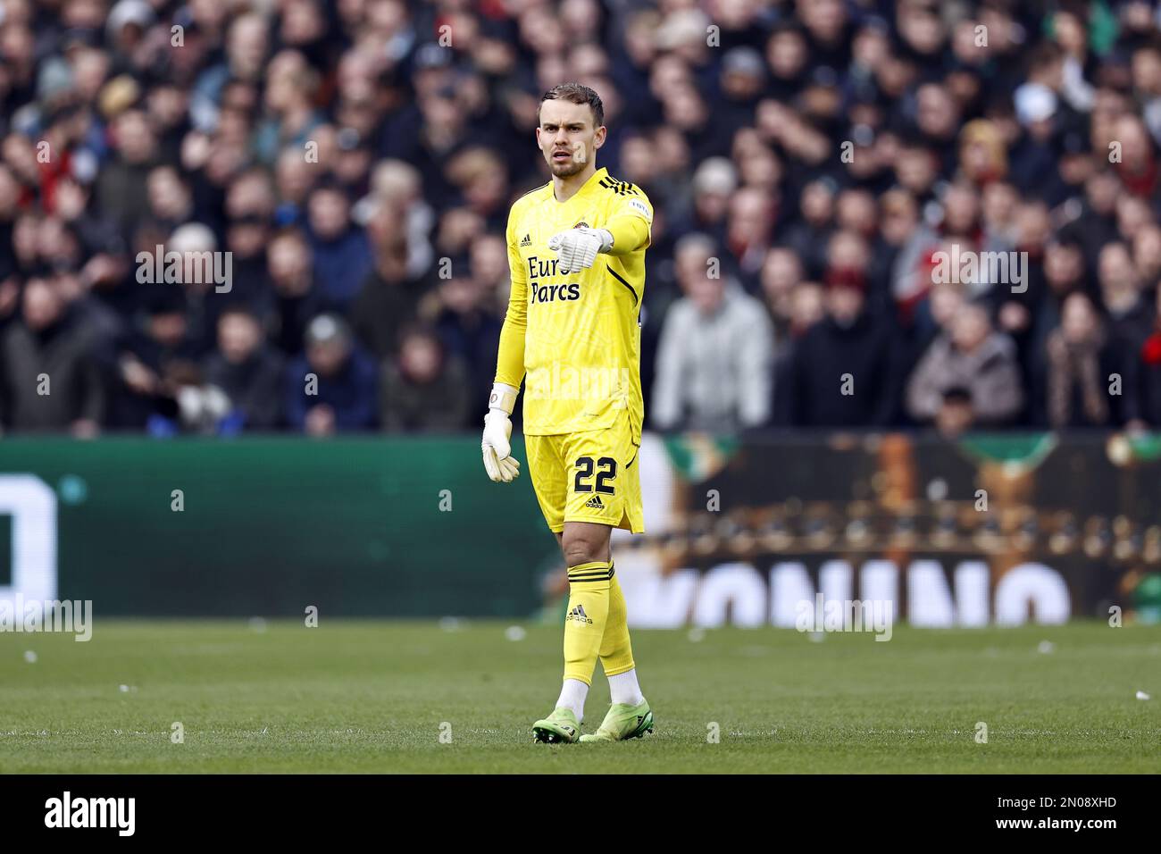 ROTTERDAM - Feyenoord goalkeeper Timon Wellenreuther during the Dutch ...