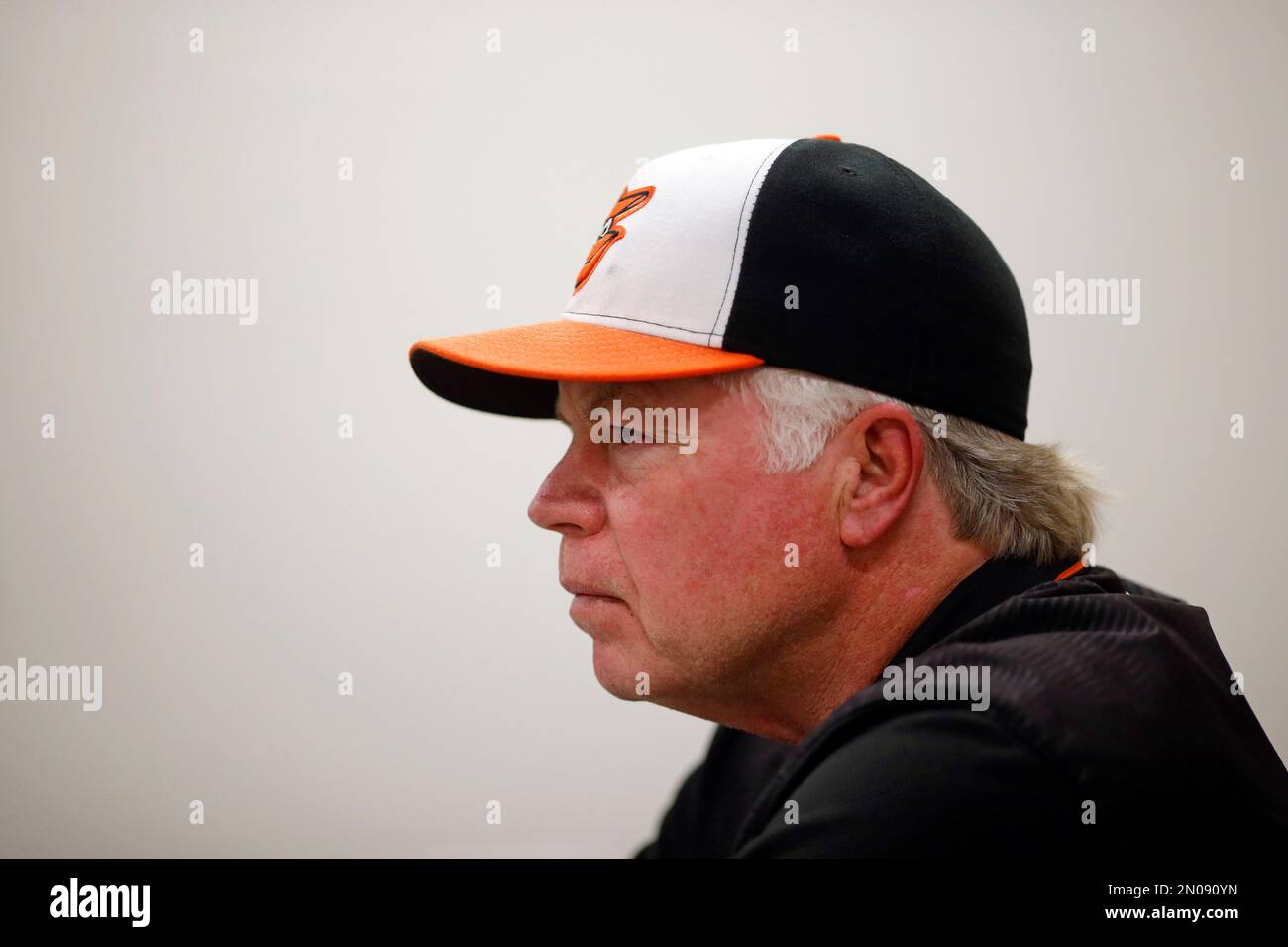 Baltimore Orioles manager Buck Showalter speaks with reporters after a ...