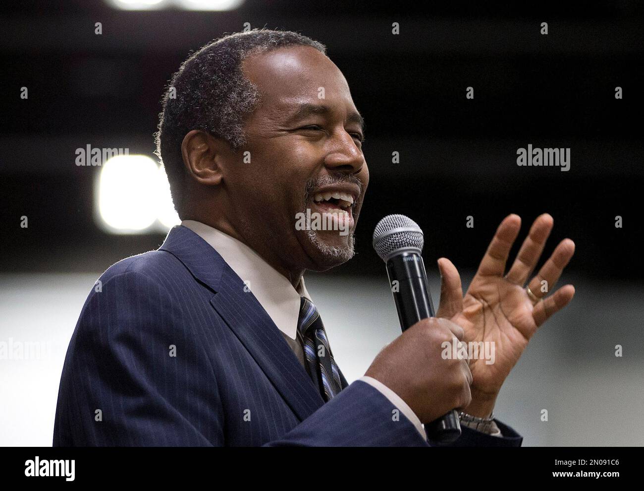 Republican presidential candidate Dr. Ben Carson speaks during a rally ...