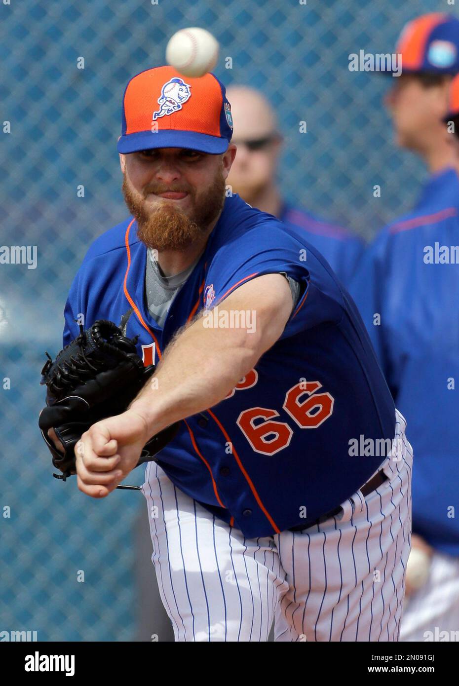 New York Mets pitcher Josh Edgin throws a bullpen session during spring ...