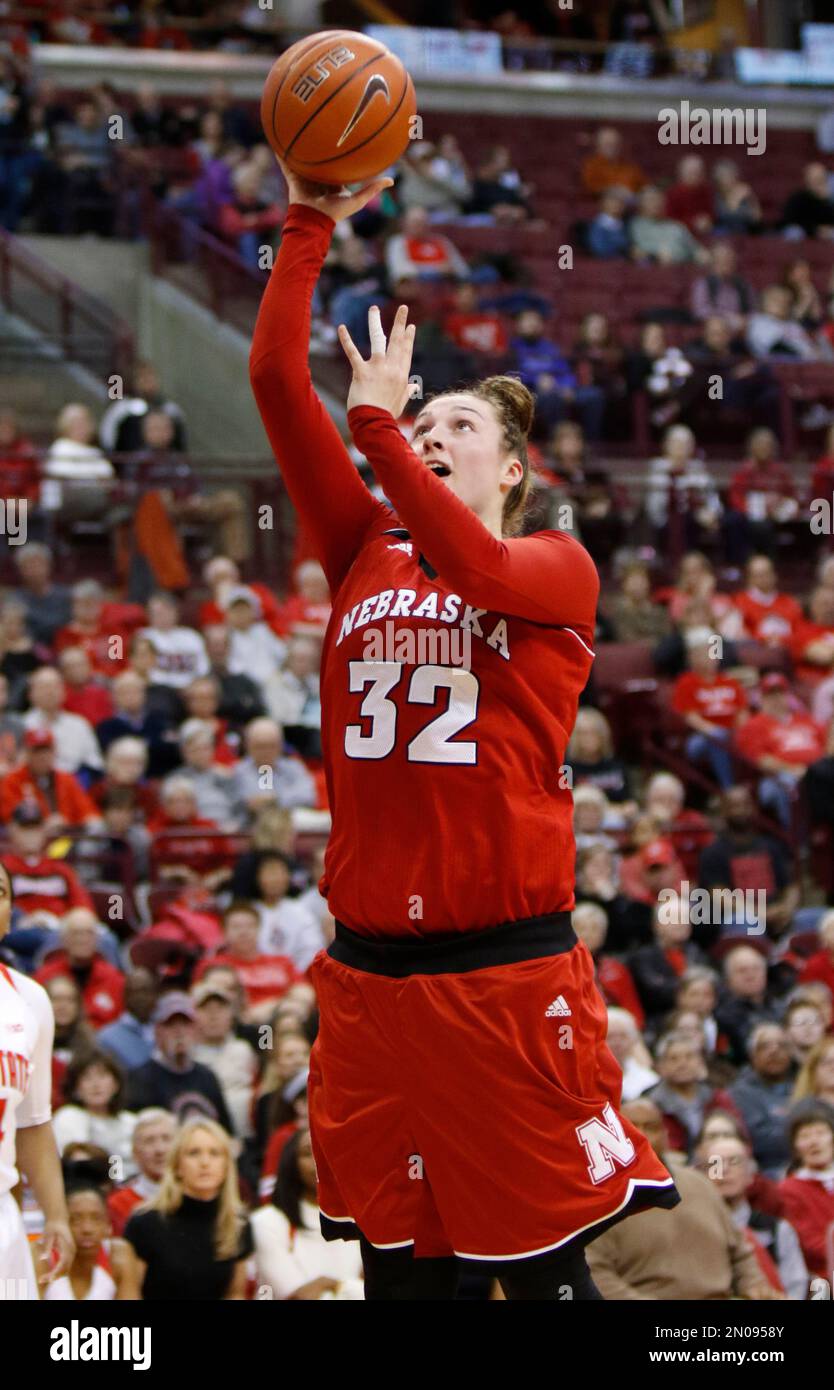 Nebraska's Jessica Shepard goes up for a shot against Ohio State during ...