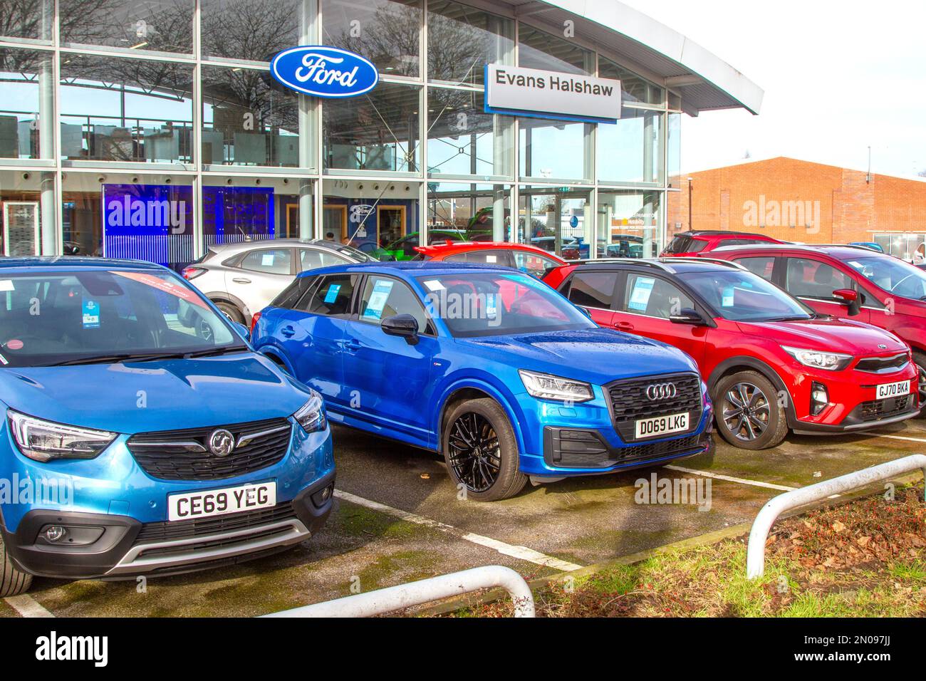 Crossland x elite nav 83 start stop hi-res stock photography and images ...