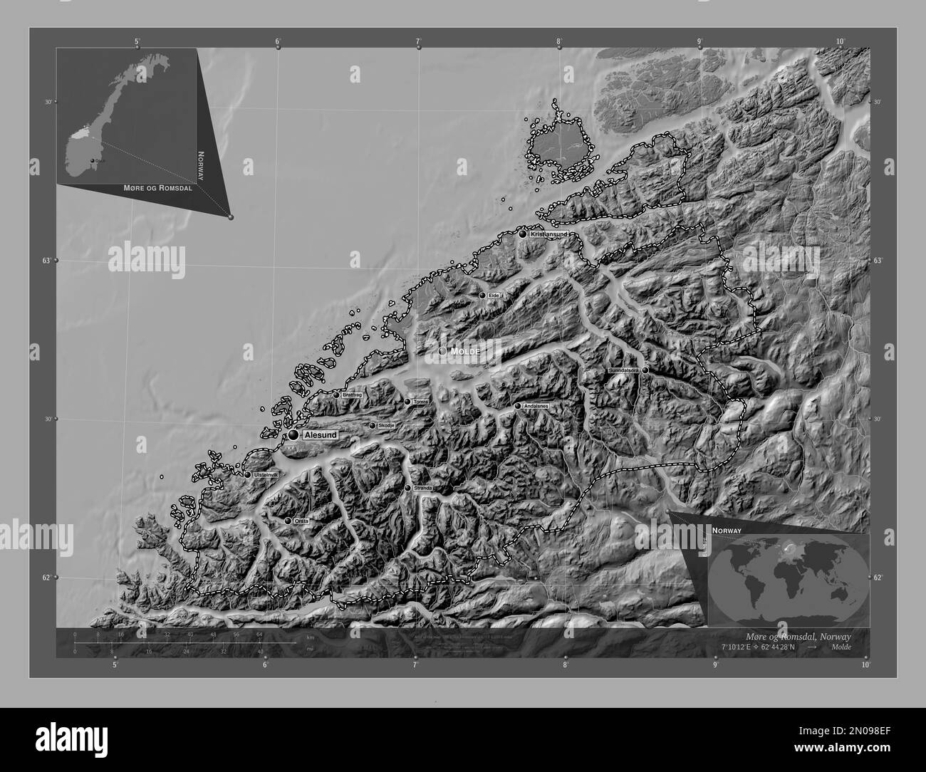 Mre og Romsdal, county of Norway. Bilevel elevation map with lakes and ...