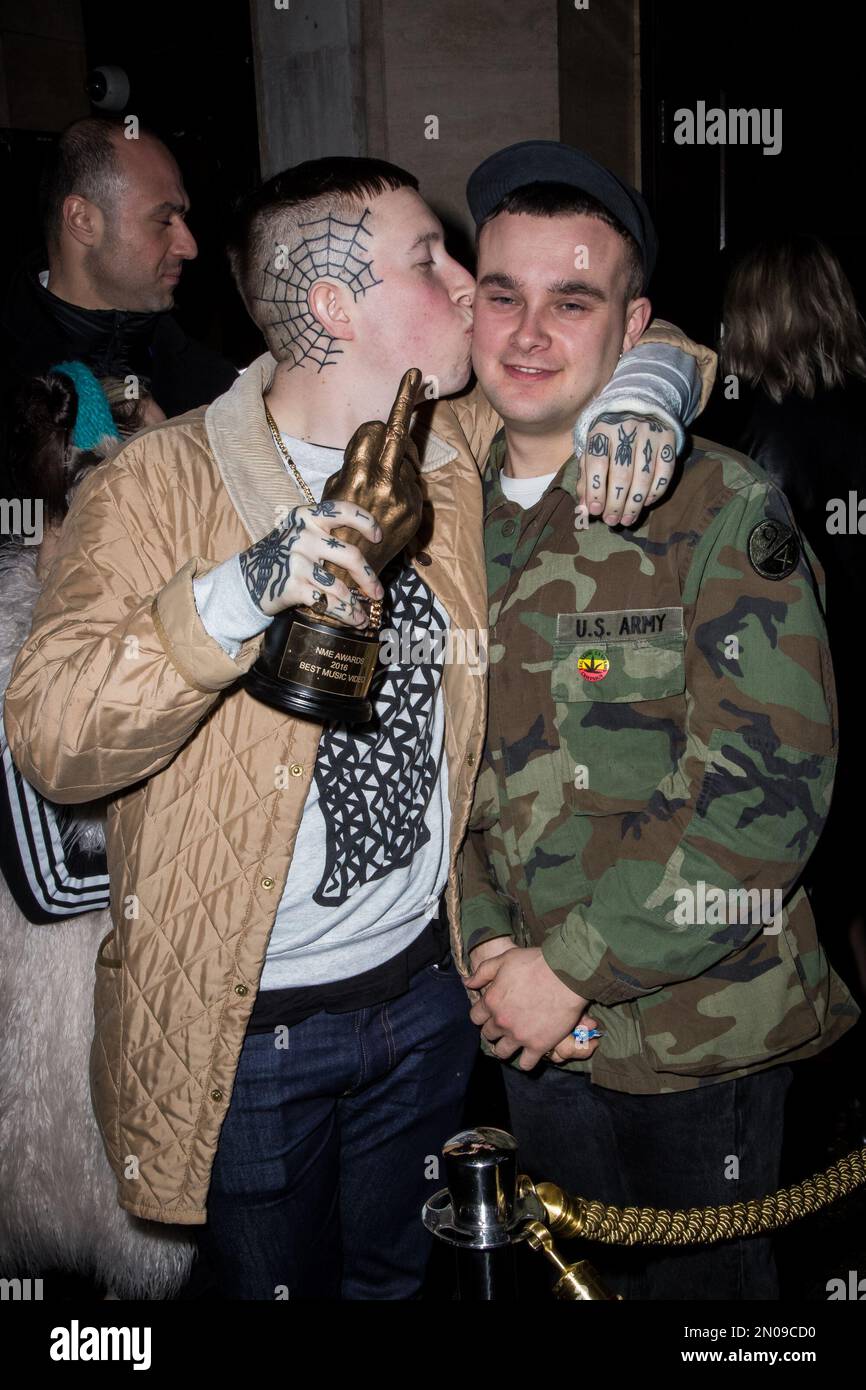 Laurie Vincent and Isaac Holman of Slaves pose for photographers upon ...