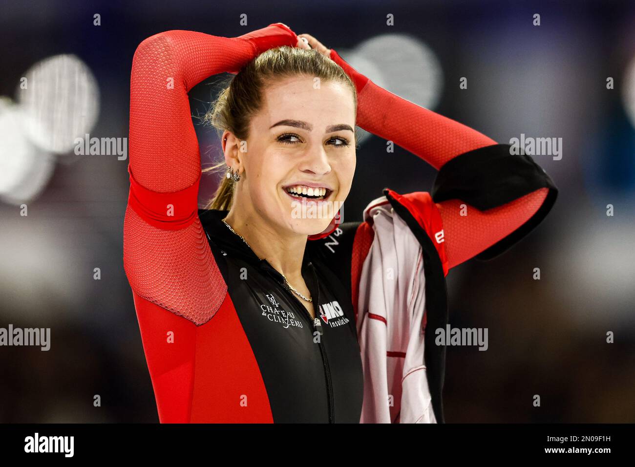 HERENVEEN - Robin Groot in action on the 5000 meters women during the ...