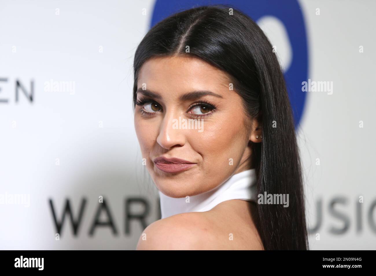Nicole Williams arrives at the Warner Music Group Grammy Awards After ...