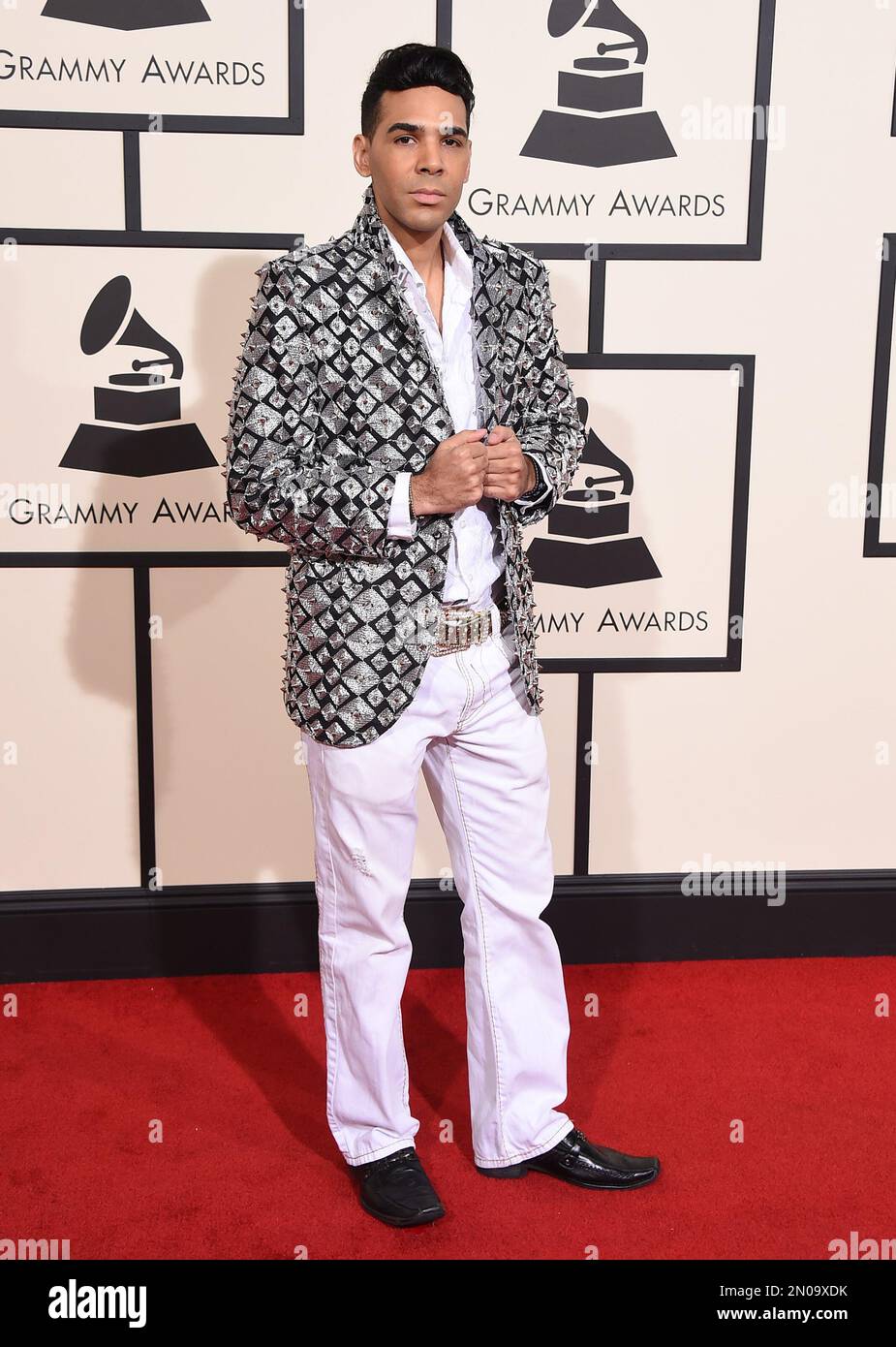 Al Walser arrives at the 58th annual Grammy Awards at the Staples ...