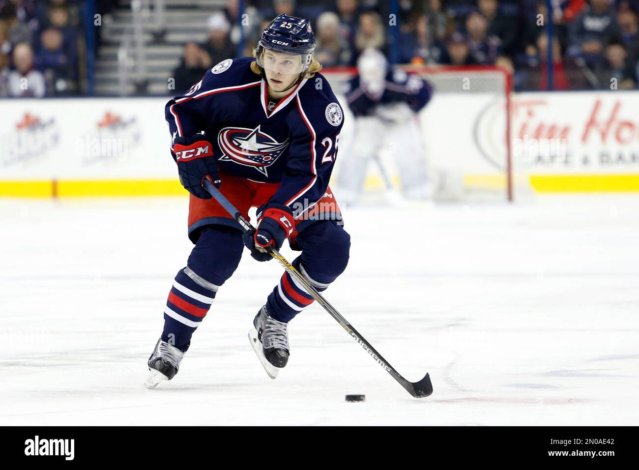 Columbus Blue Jackets' William Karlsson, of Sweden, plays against the ...