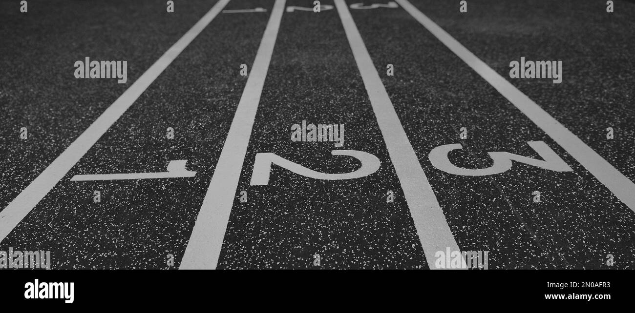 Numbers running Black and White Stock Photos & Images - Alamy