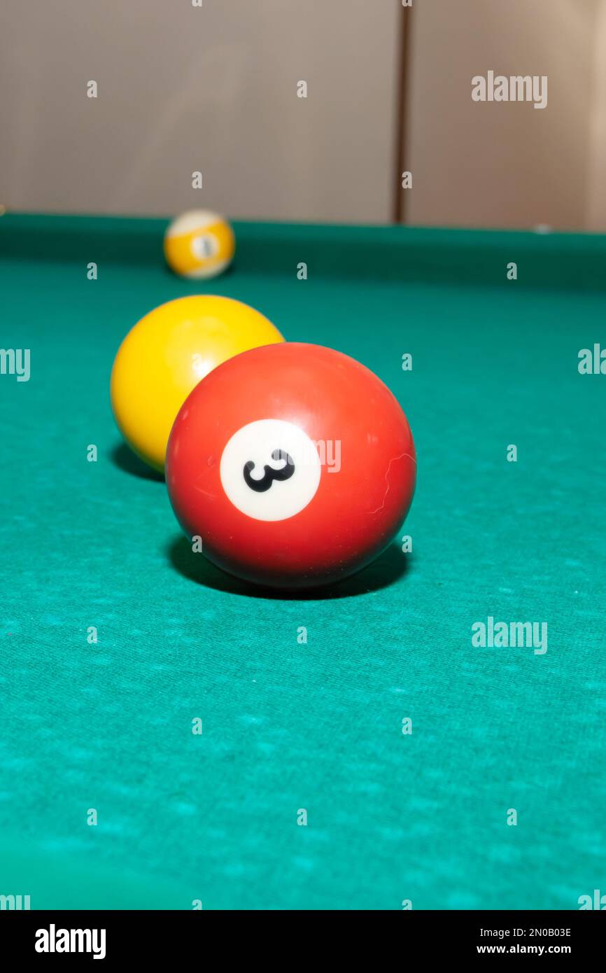 Vertical shot billiard ball hi-res stock photography and images - Alamy