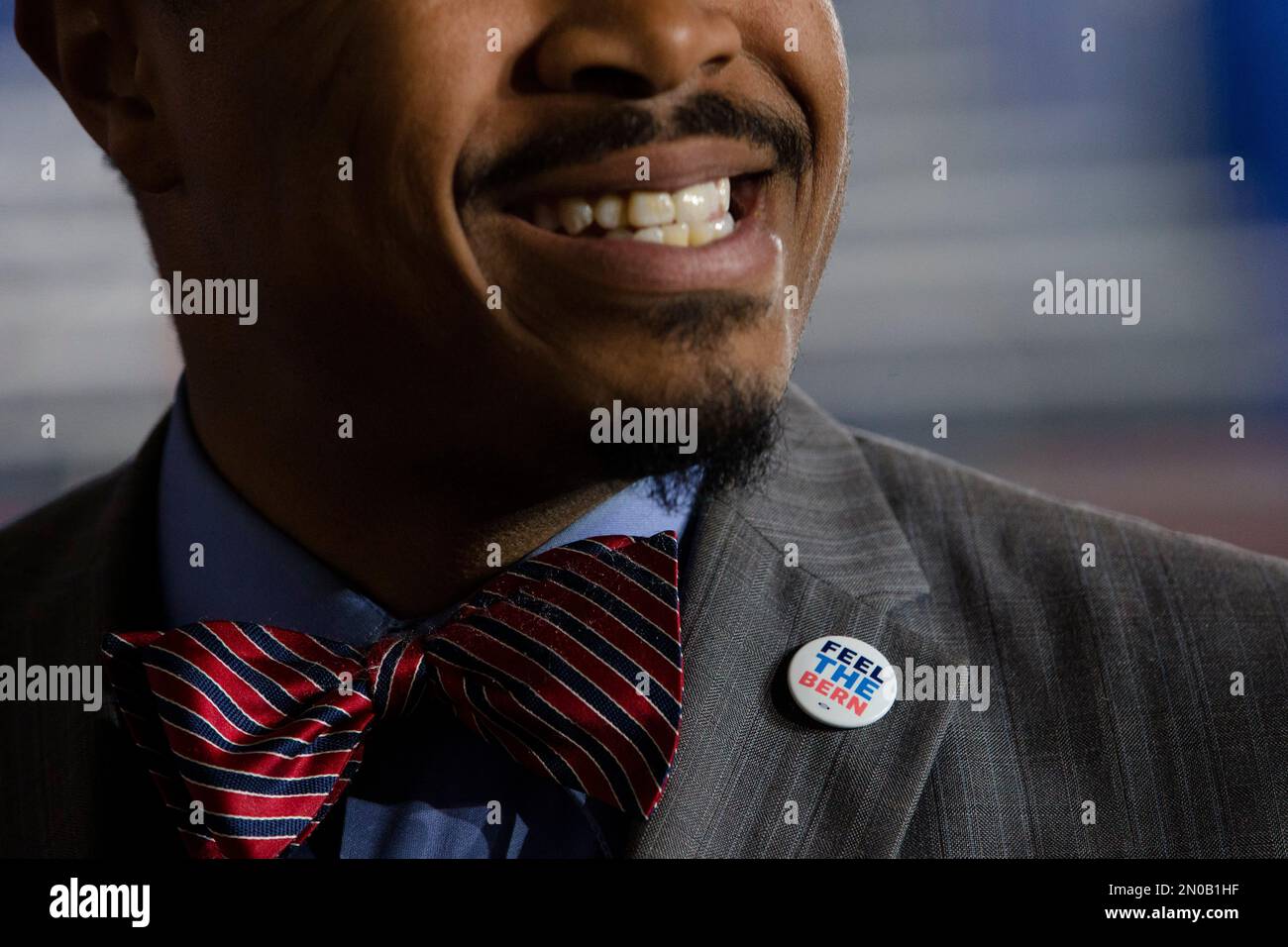 Volunteer Tyrell Cooper waits for the arrival of Democratic ...