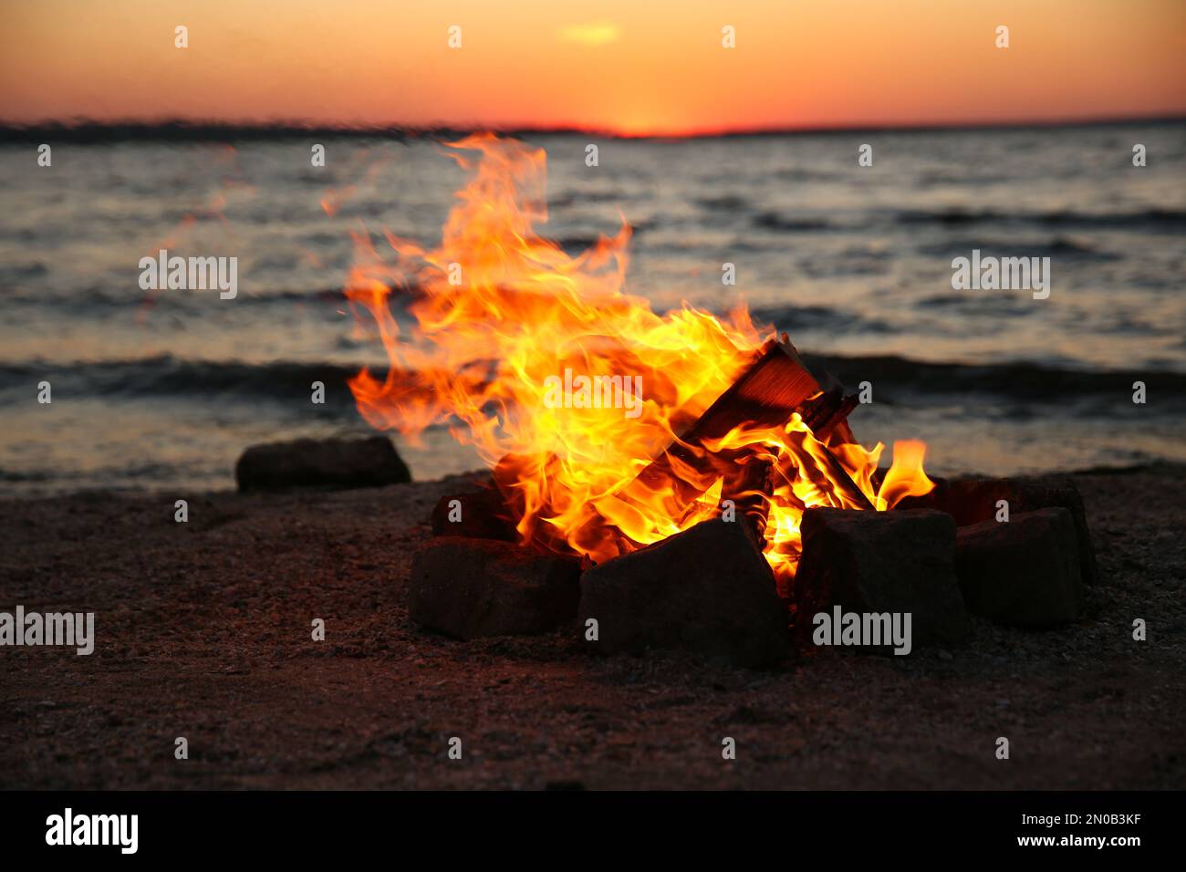 Beautiful bonfire hi-res stock photography and images - Alamy