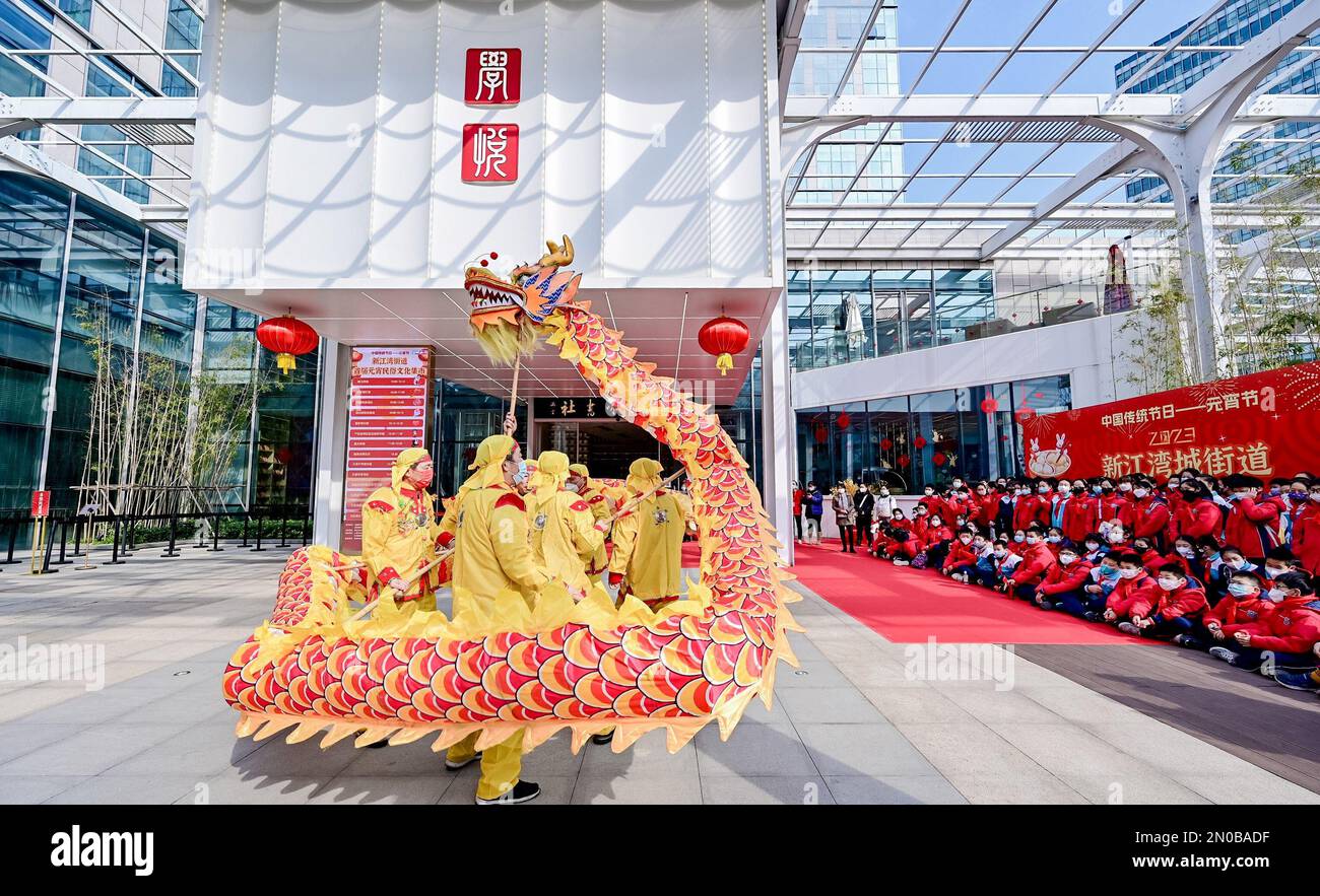 Shanghai. 5th Feb, 2023. People perform dragon dance in Yangpu District ...