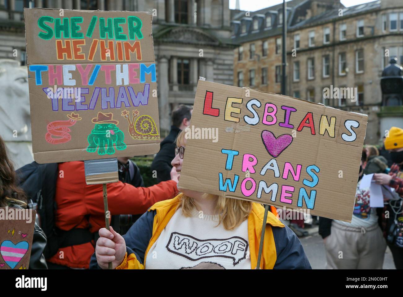 Pro trans protesters hi-res stock photography and images - Alamy