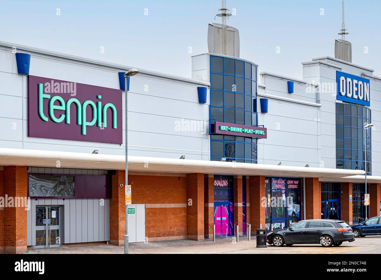 Bowling logo hi-res stock photography and images - Alamy