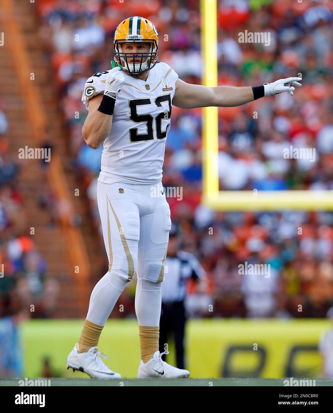 Green Bay Packers linebacker Clay Matthews lines up during the NFL Pro ...