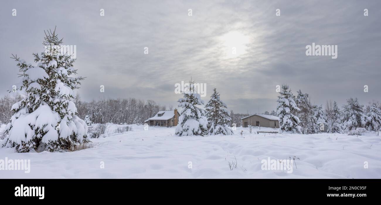 Northern homestead in the dead of winter Stock Photo - Alamy