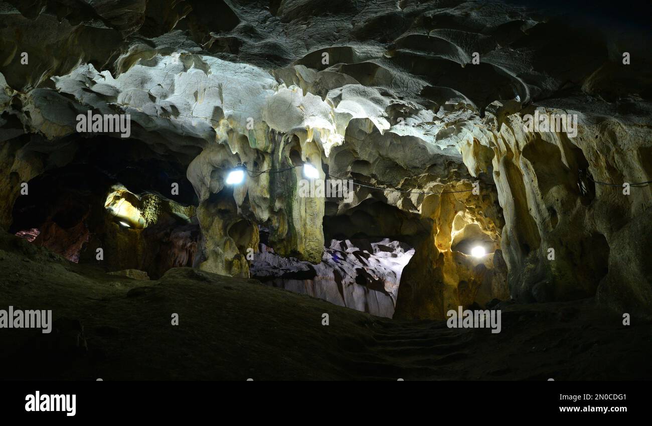 Karain Cave - Antalya - TURKEY Stock Photo - Alamy
