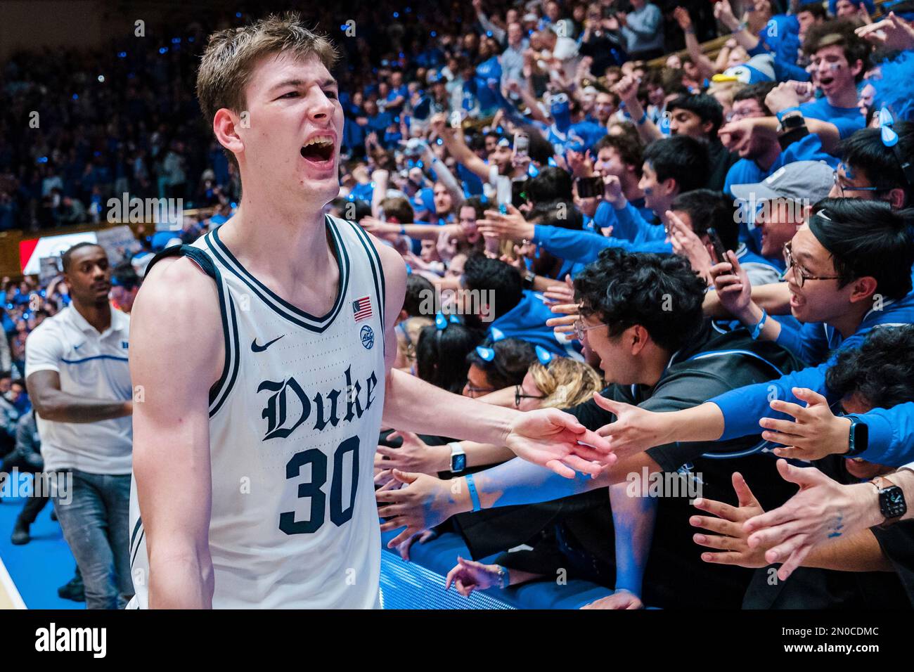 Duke center Kyle Filipowski (30) celebrates after defeating North ...