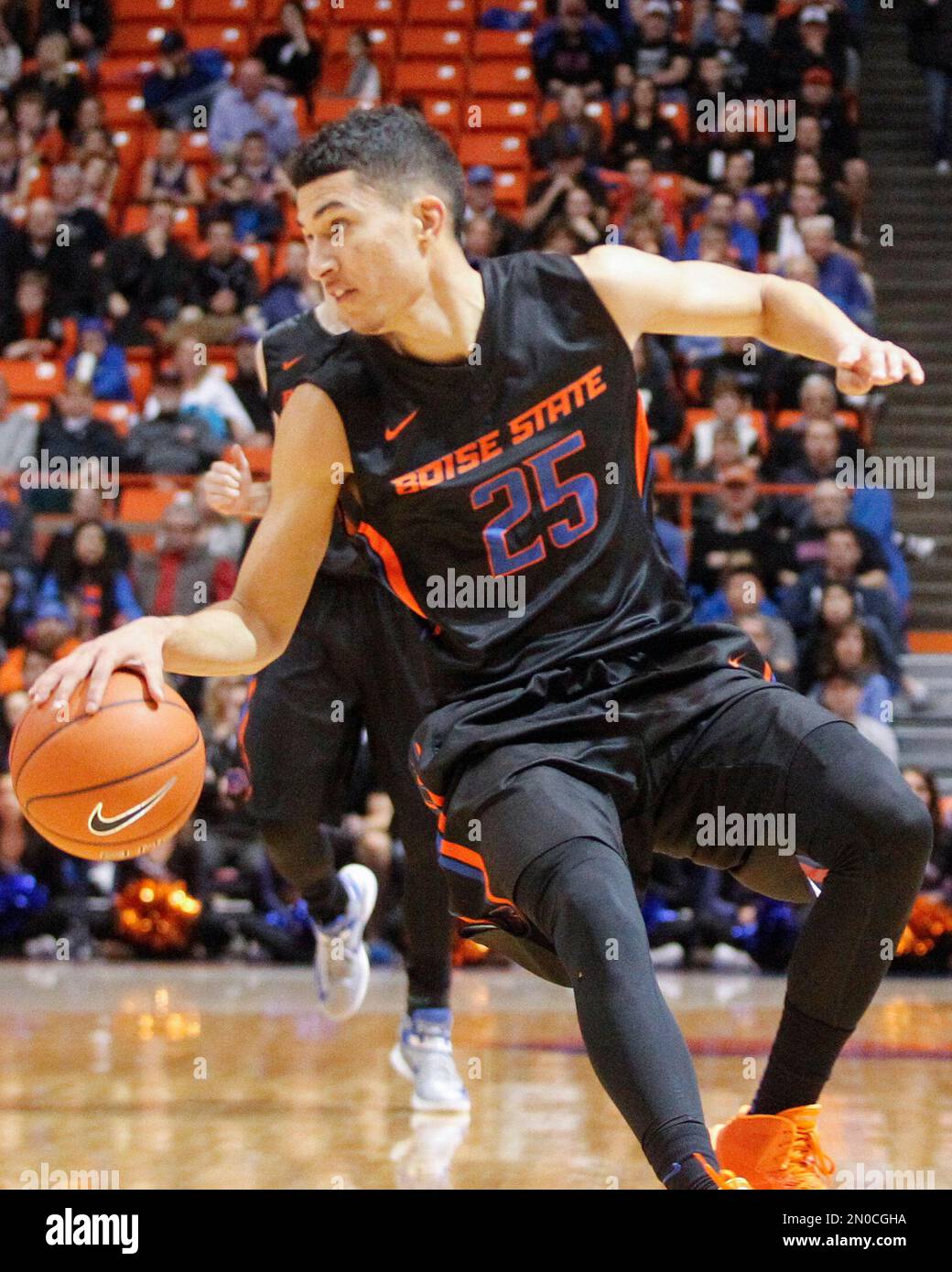Boise State's Lonnie Jackson (25) moves the ball during the first half of an NCAA college ...