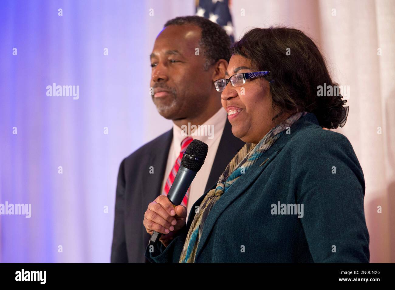 Candy Carson, wife of Republican presidential candidate Ben Carson ...