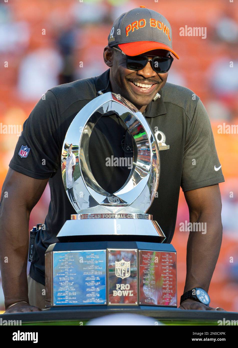 Michael Irvin, Pro Bowl legend team captain and Pro Football Hall of ...