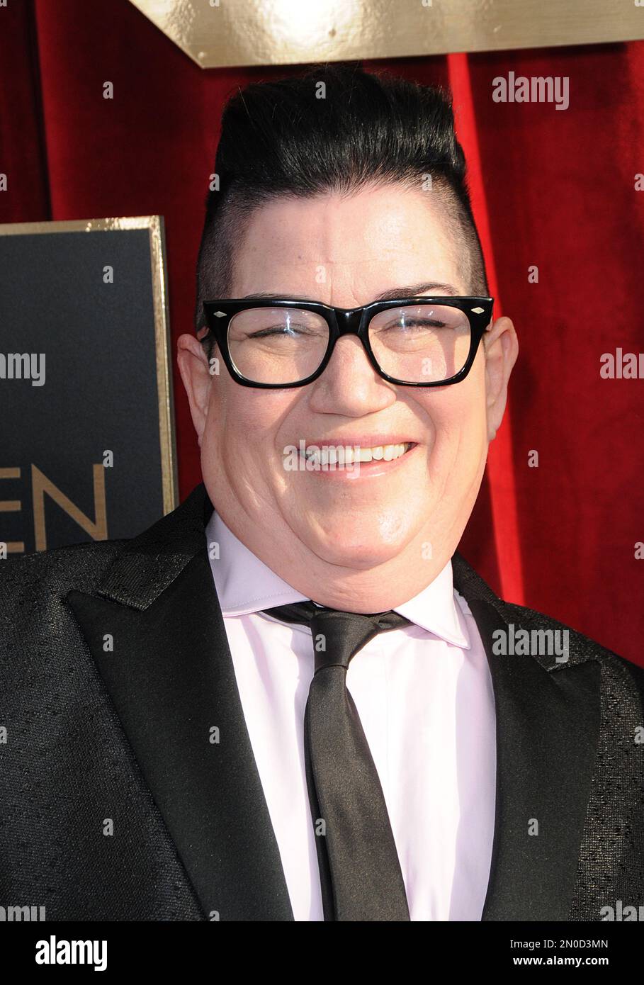Lea DeLaria arrives at the 22nd annual Screen Actors Guild Awards at ...