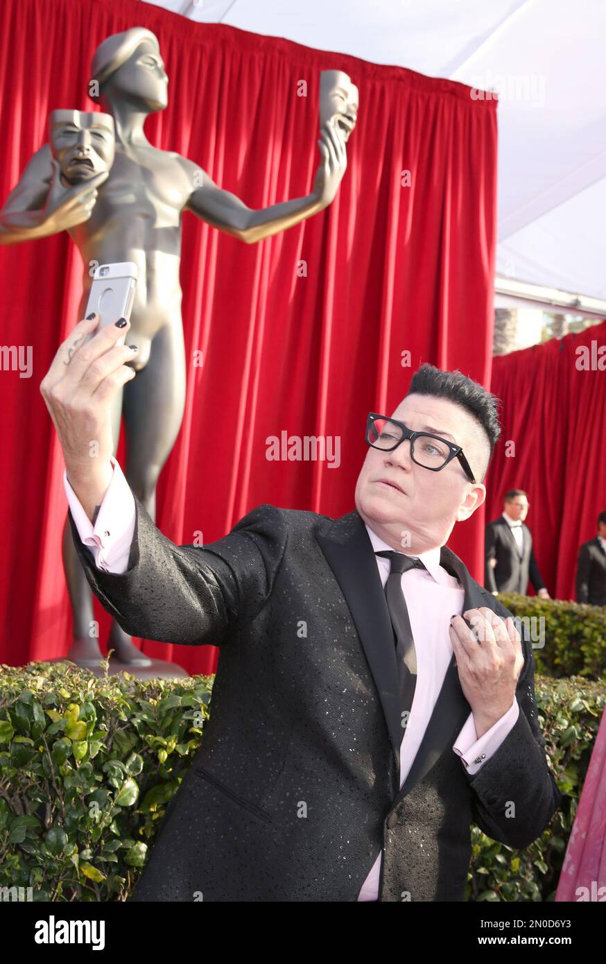 Lea DeLaria arrives at the 22nd annual Screen Actors Guild Awards at ...