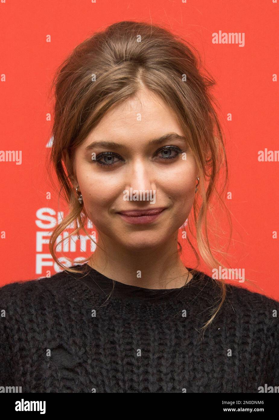 Actress Imogen Poots poses at the premiere of "Frank & Lola" during the ...