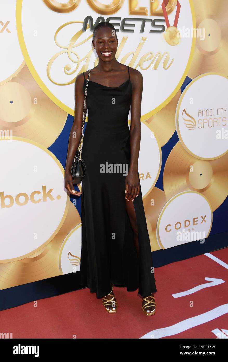 BEVERLY HILLS, CALIFORNIA - FEBRUARY 04: Athing Mu attends the 2023 ...