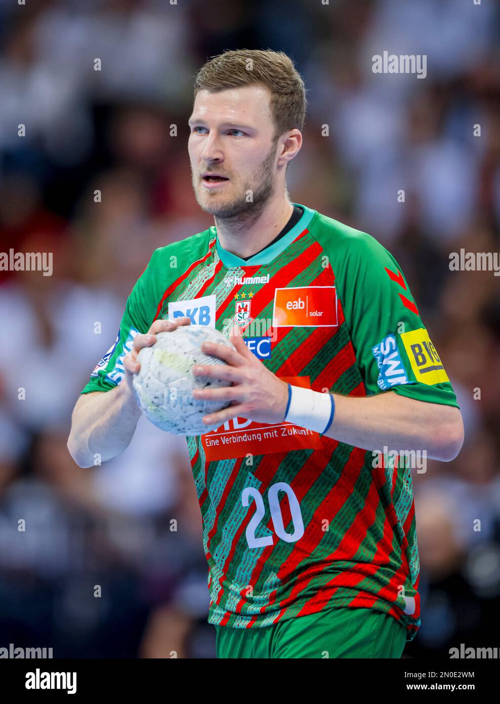 Hamburg, Germany. 05th Feb, 2023. Handball: DHB Cup, THW Kiel - SC ...