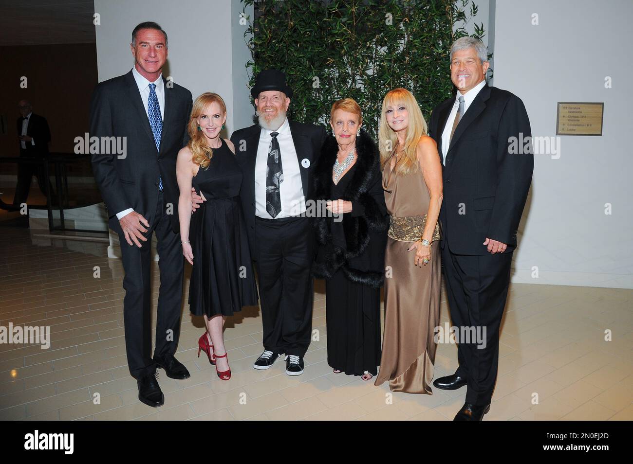 From left: Honoree Robert Landes, gala co-chair Lise Applebaum ...