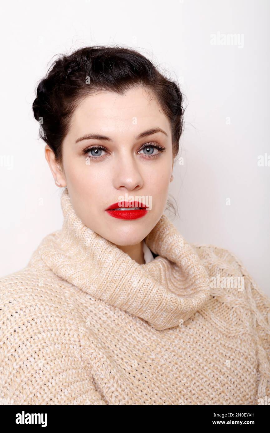 Actress Jessica de Gouw poses for a portrait to promote the series ...