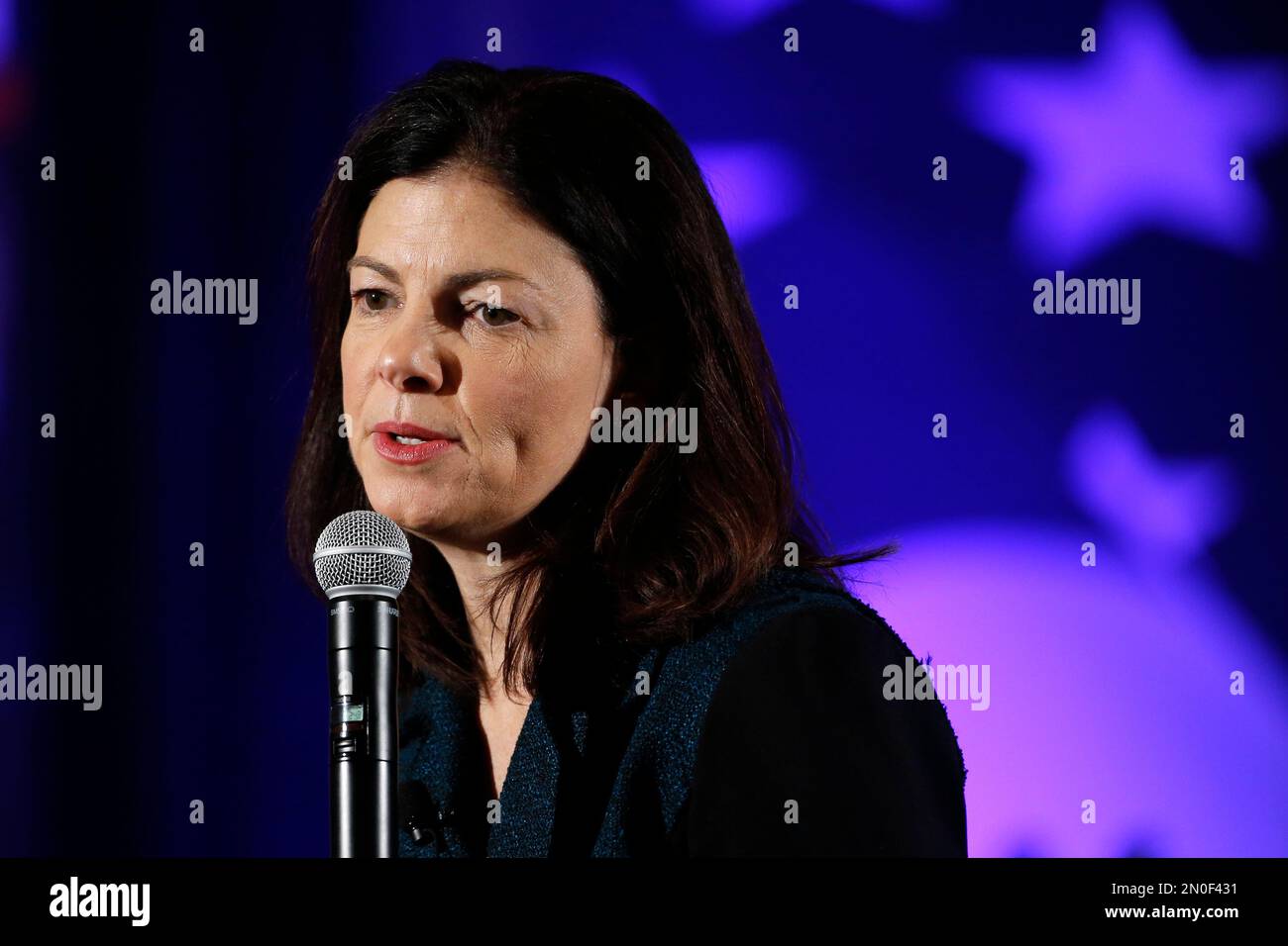 Sen. Kelly Ayotte, R-N.H., speaks Saturday, Jan. 23, 2016, at the New ...