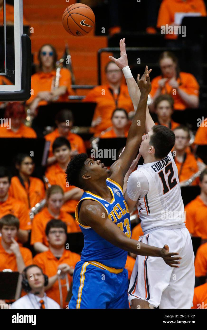 Oregon State's Drew Eubanks, right, shoots over UCLA's Tony Parker ...