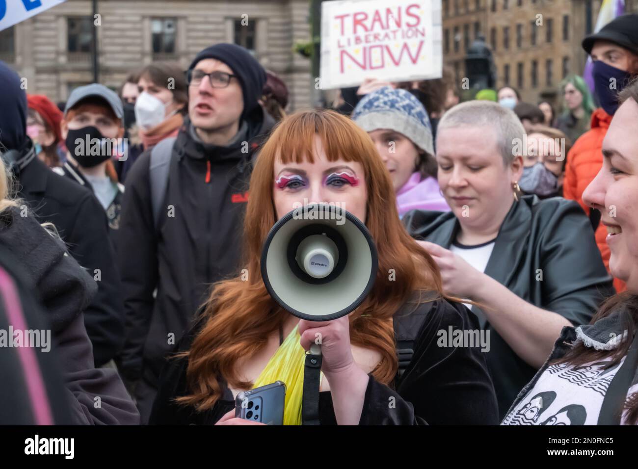 Glasgow, Scotland, UK. 5th February, 2023. A counter protest group ...