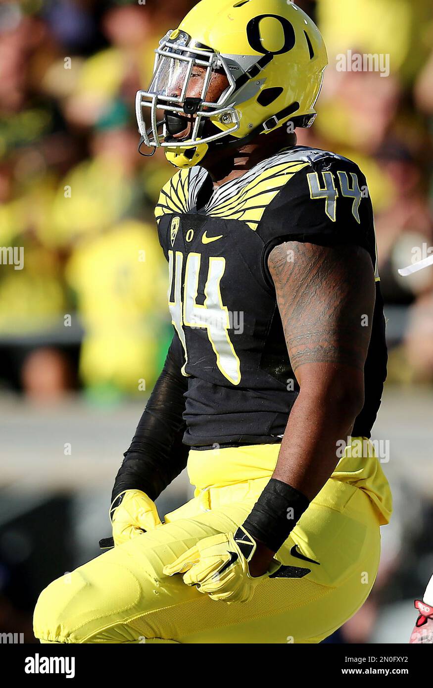 Oregon defensive lineman DeForest Buckner (44) is seen during the first ...