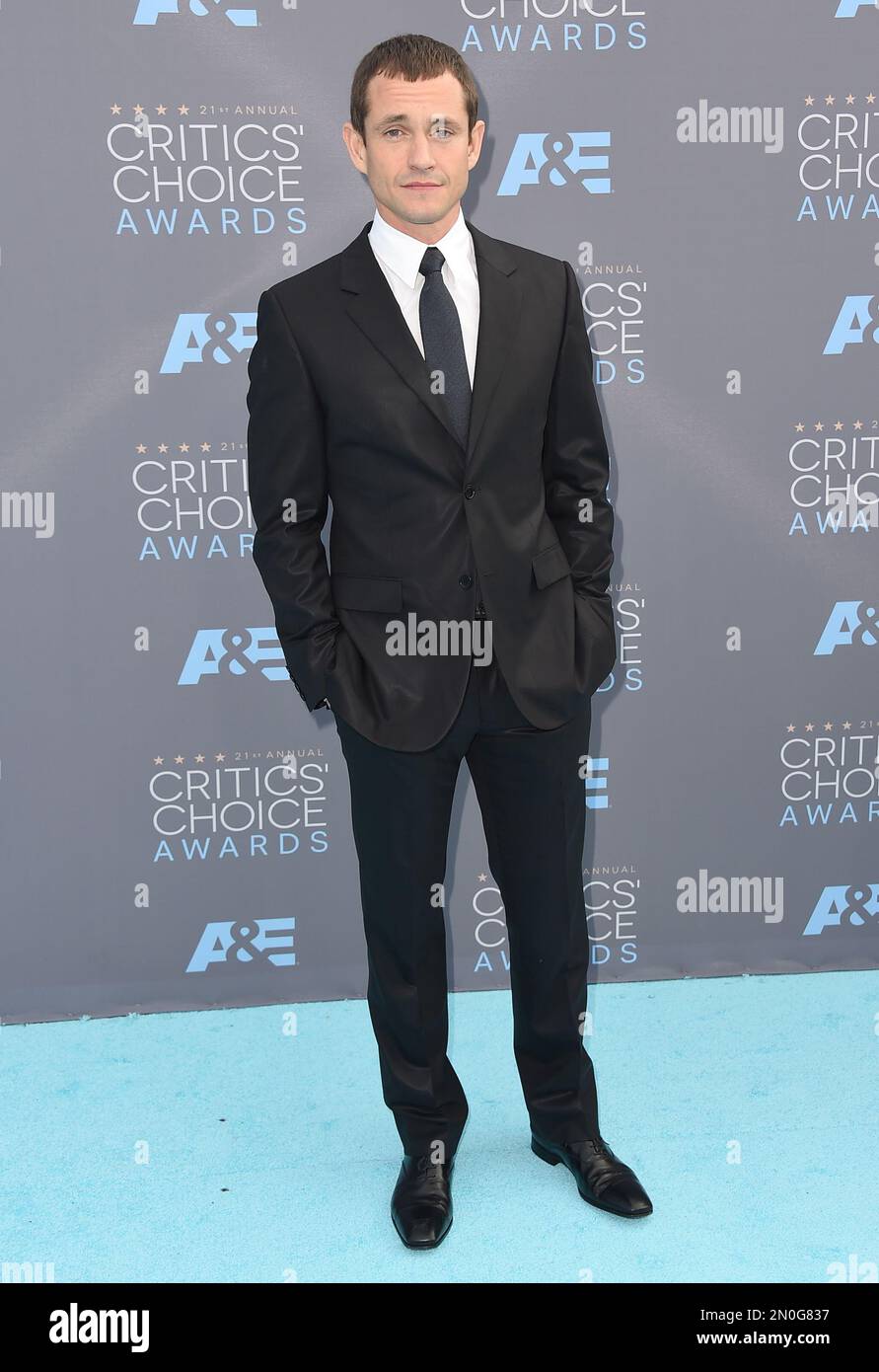 Hugh Dancy arrives at the 21st annual Critics' Choice Awards at the ...