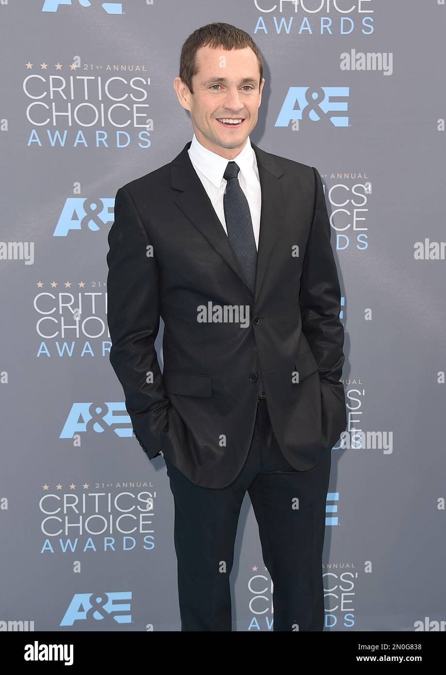 Hugh Dancy arrives at the 21st annual Critics' Choice Awards at the ...