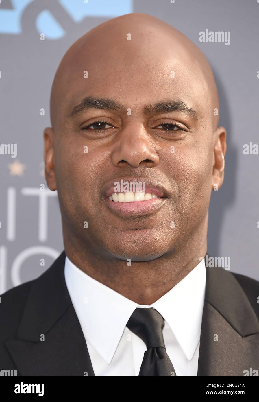 Kevin Frazier arrives at the 21st annual Critics' Choice Awards at the ...
