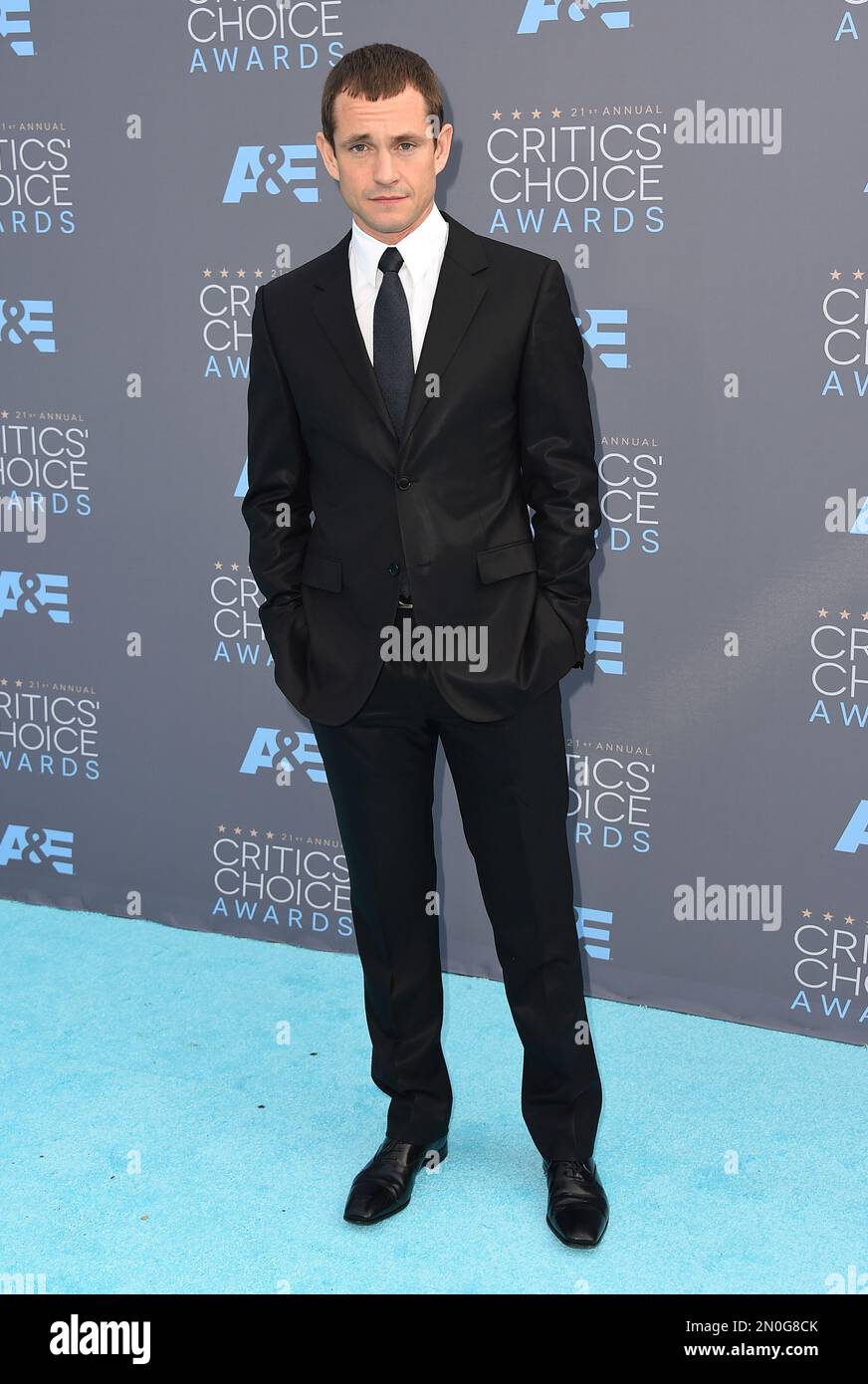Hugh Dancy arrives at the 21st annual Critics' Choice Awards at the ...