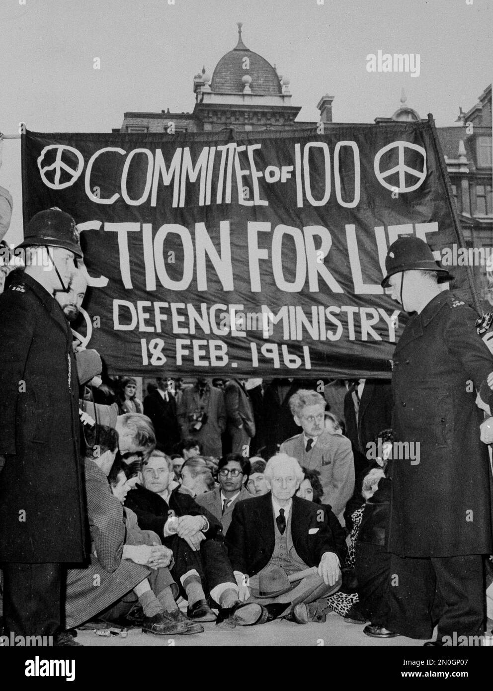 White-haired Earl Bertrand Russell, 88-year-old British philosopher ...