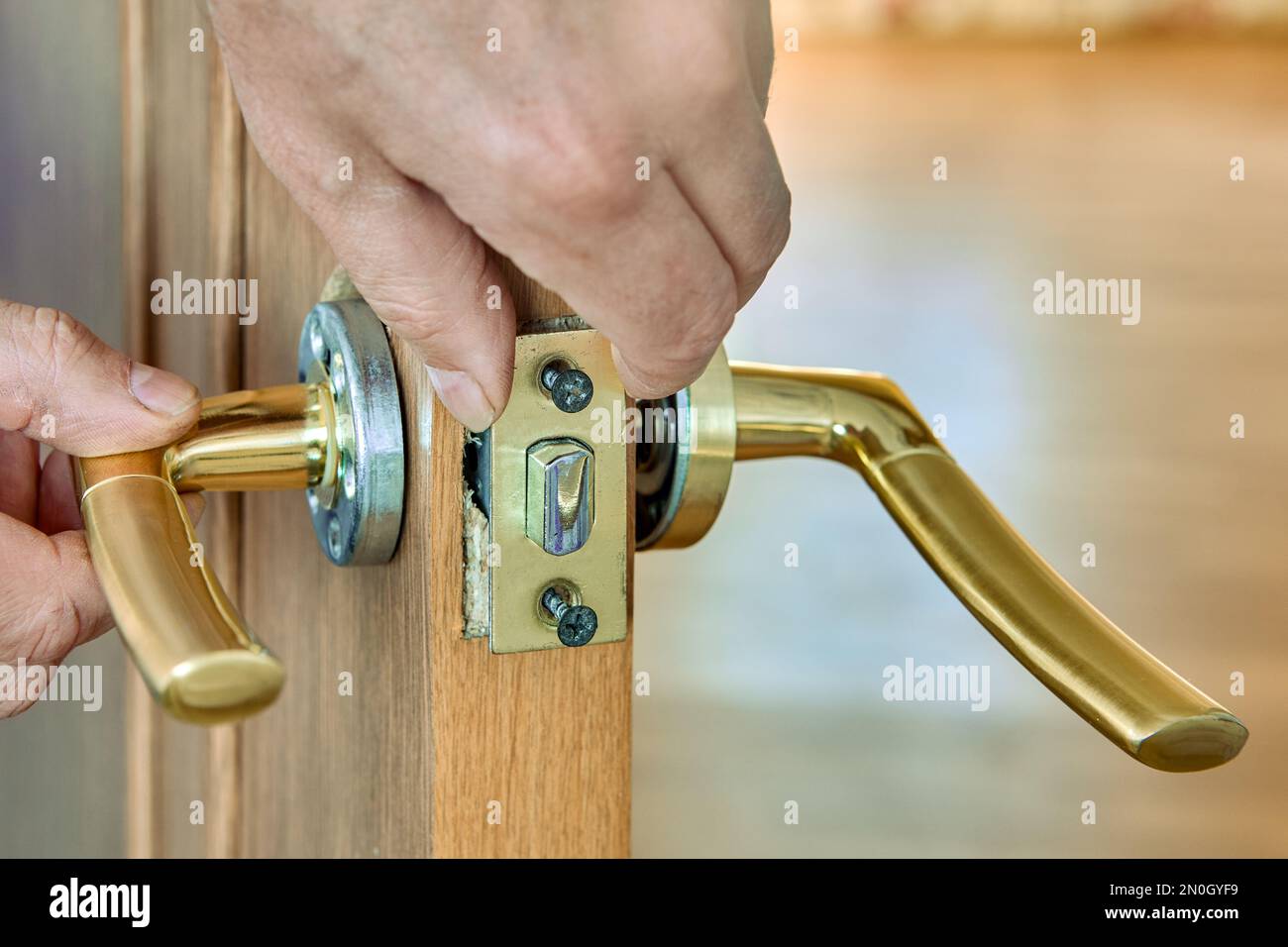 Lever doorhandle hi-res stock photography and images - Alamy