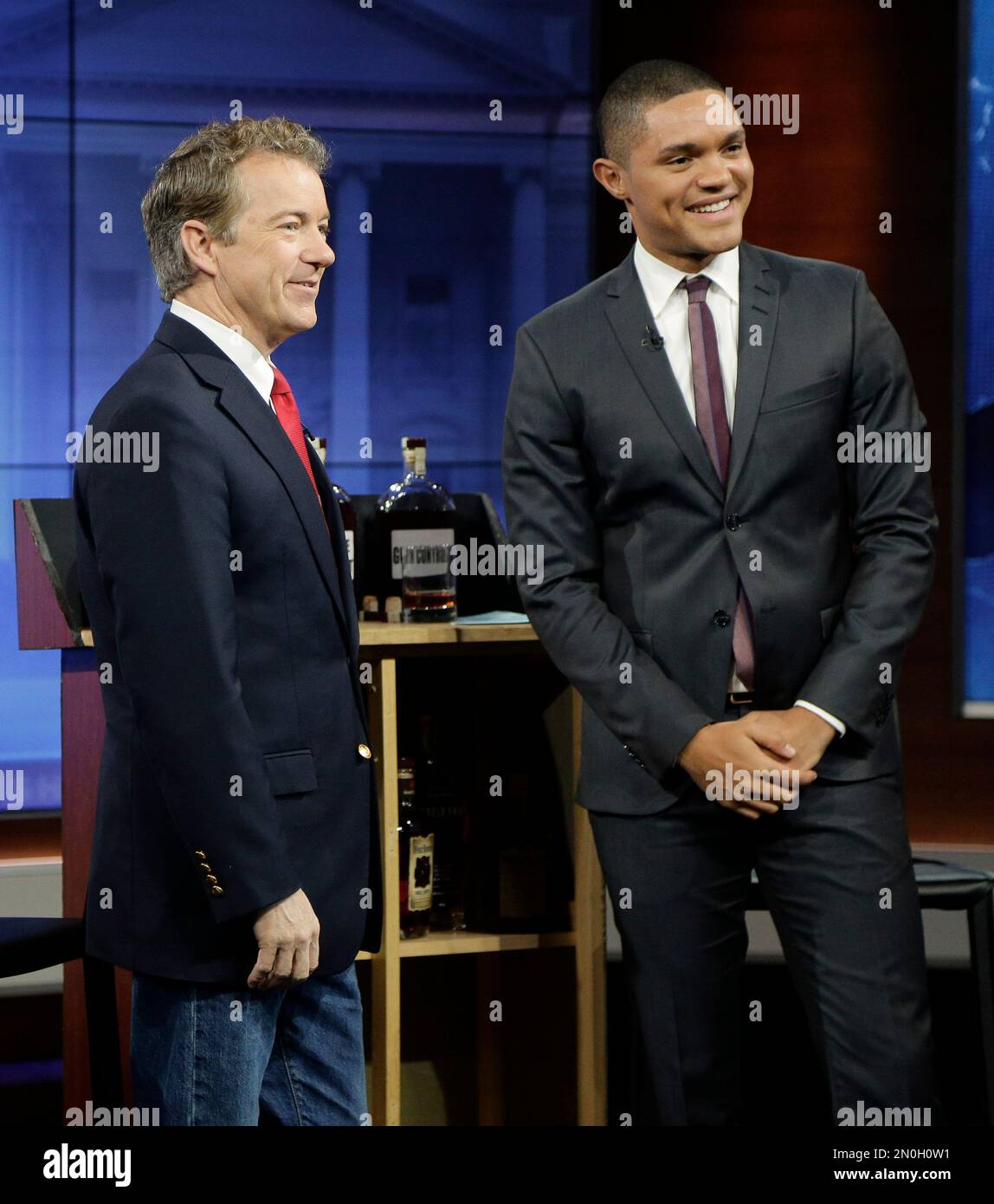 Republican presidential candidate, Sen. Rand Paul, R-Ky., left, poses ...