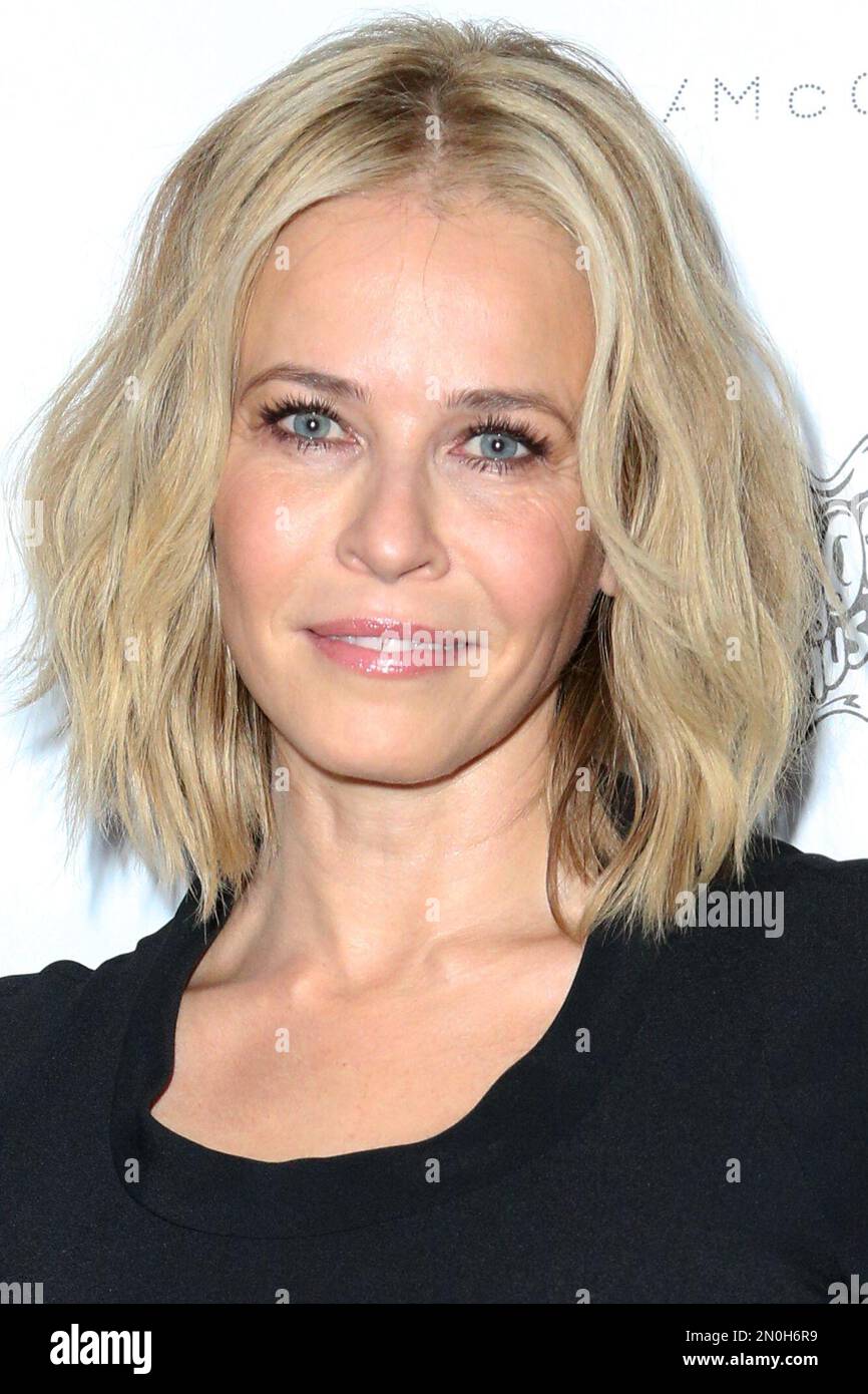 Chelsea Handler arrives at the Stella McCartney Autumn 2016 ...