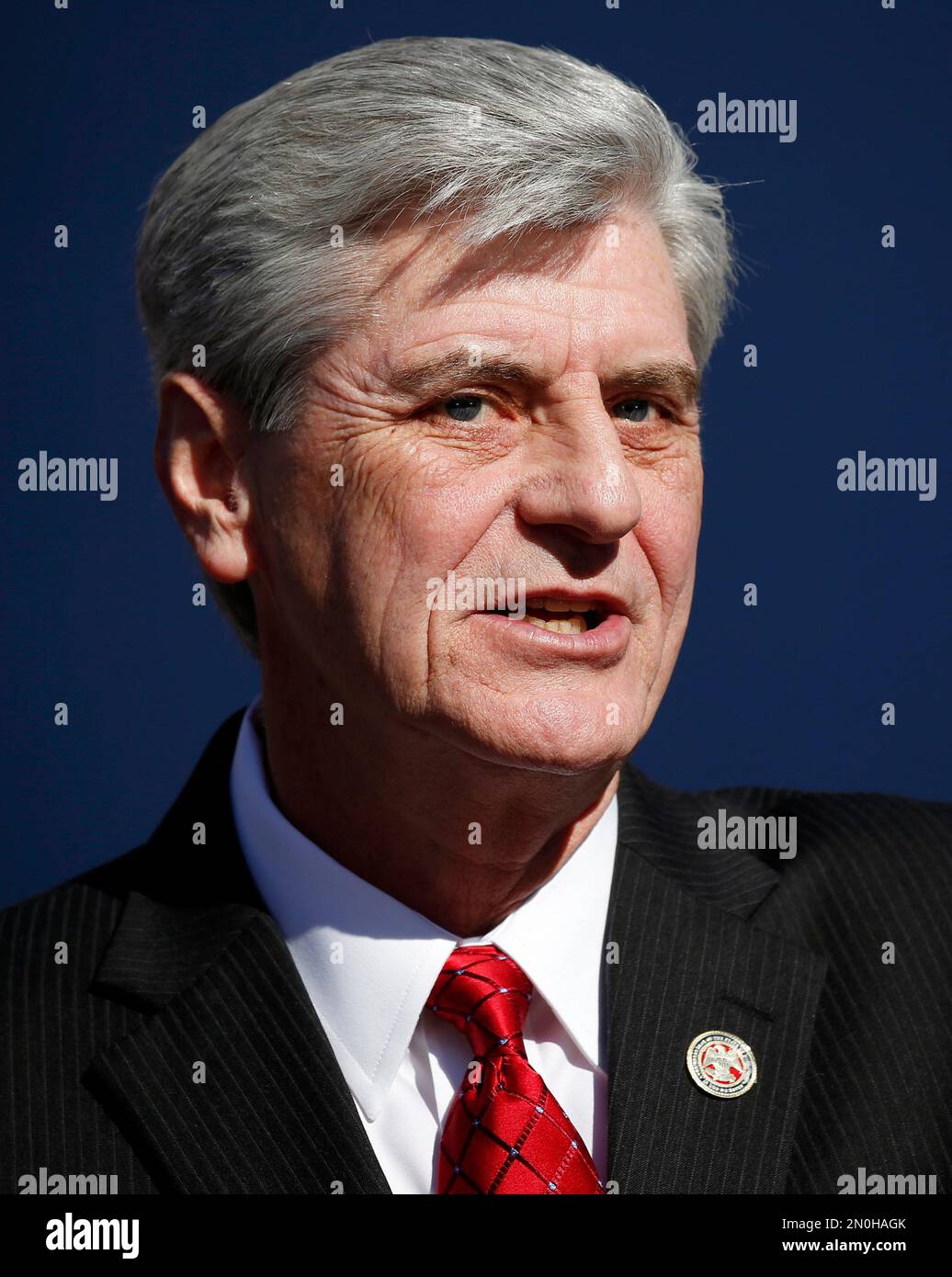 Mississippi Gov. Phil Bryant delivers his inaugural address after being ...
